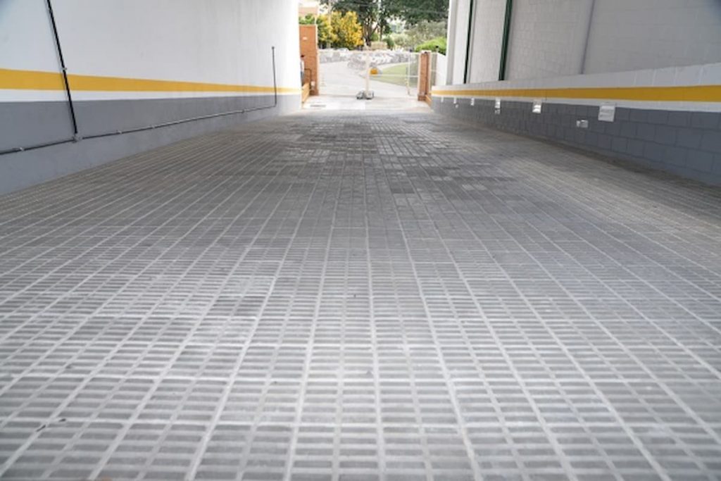 Piso para Garagem - Master Plate